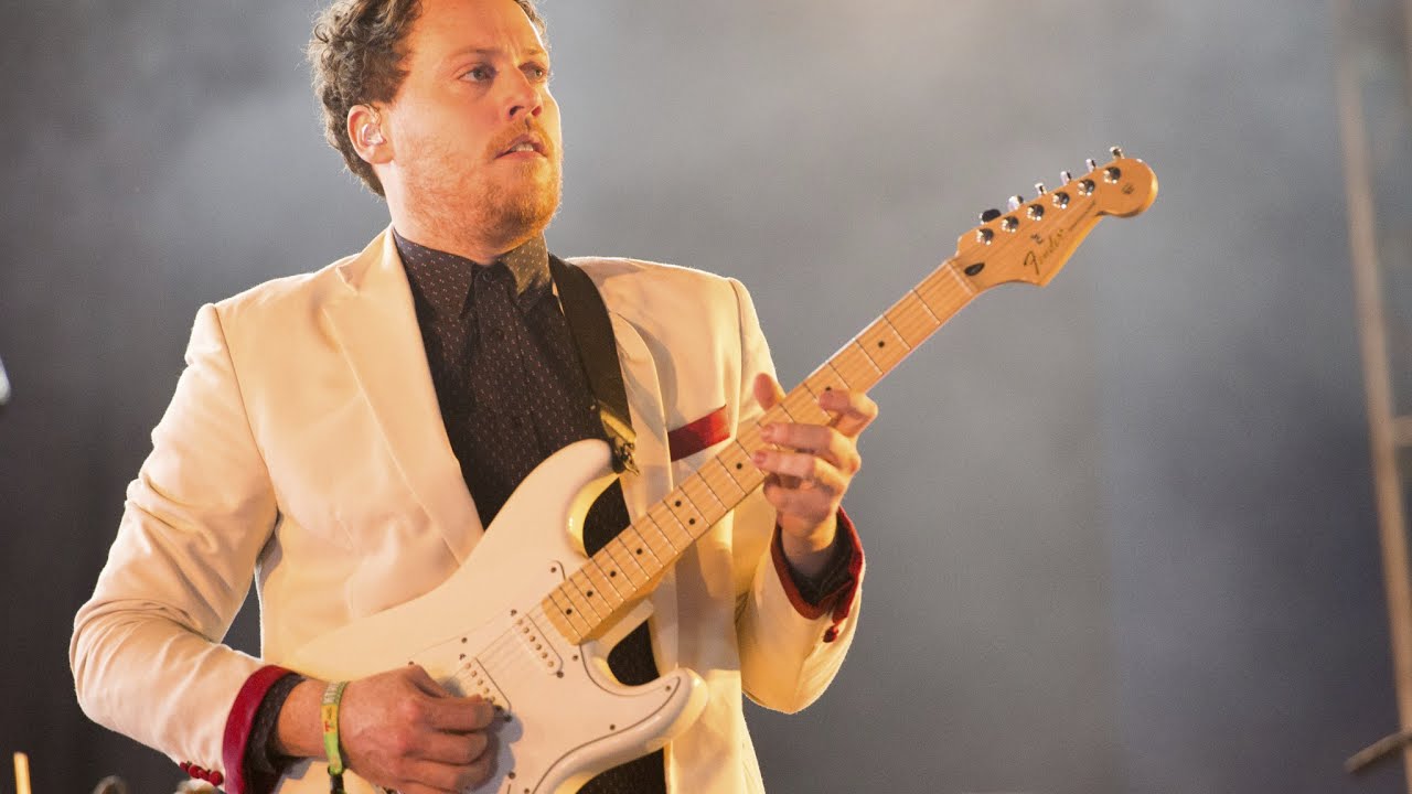 Metronomy - The Look live at T in the Park 2014 - YouTube