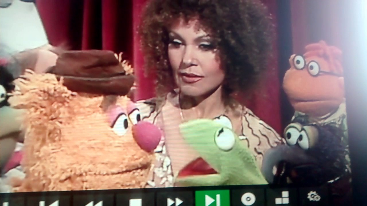 VThe Muppet Show End credits TV and Itc version - YouTube