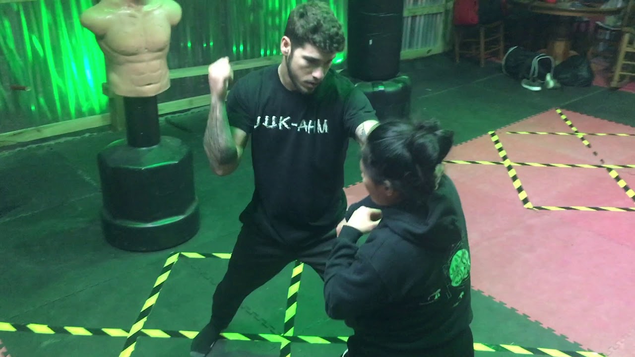 Juk Ahm PIT Drill Palm Heel-Hammerfist-Elbow-Knee-Front Kick - YouTube