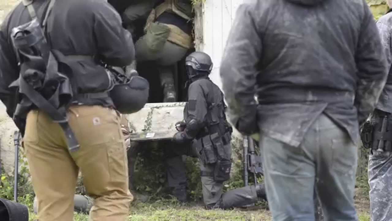 TACTICAL SYSTEMS STAGE SWAT 2/2015 | U.S POLICE SWAT Operator & Team ...