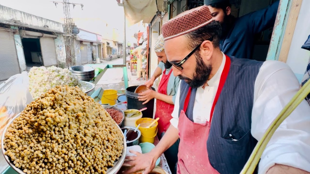 FAMOUS ANWAR LALA CHANA CHOLAY | Androon Nowshera | Khyber pakhtunkhwa ...