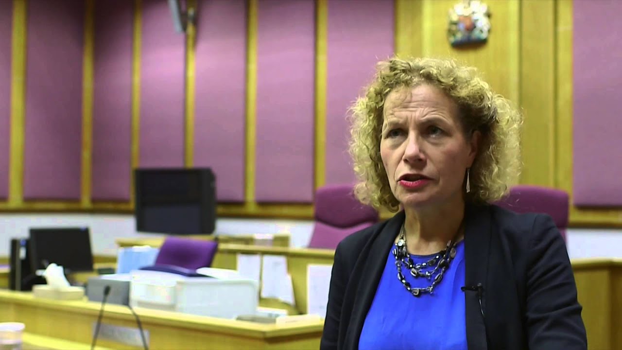 The work of magistrates in England and Wales - YouTube