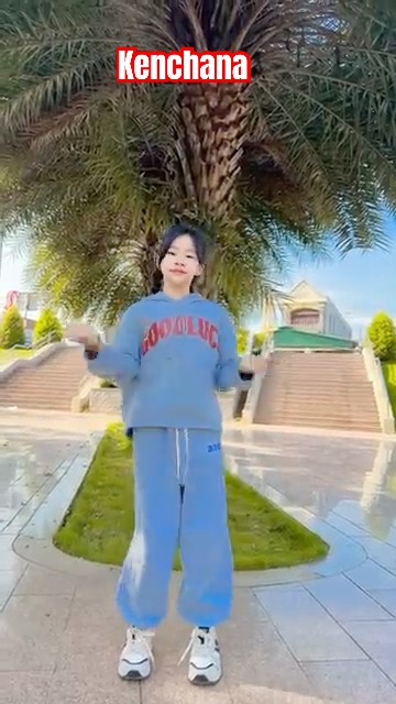 Kenchana #khahanshorts - YouTube