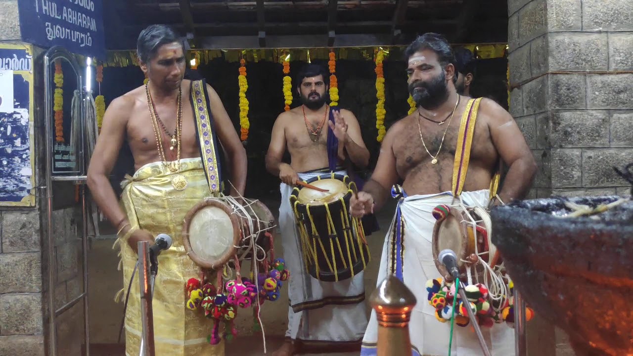 Edakka Thayampaka by Thiruvilwamala Jayan and Thiruvalathur Sivan - YouTube
