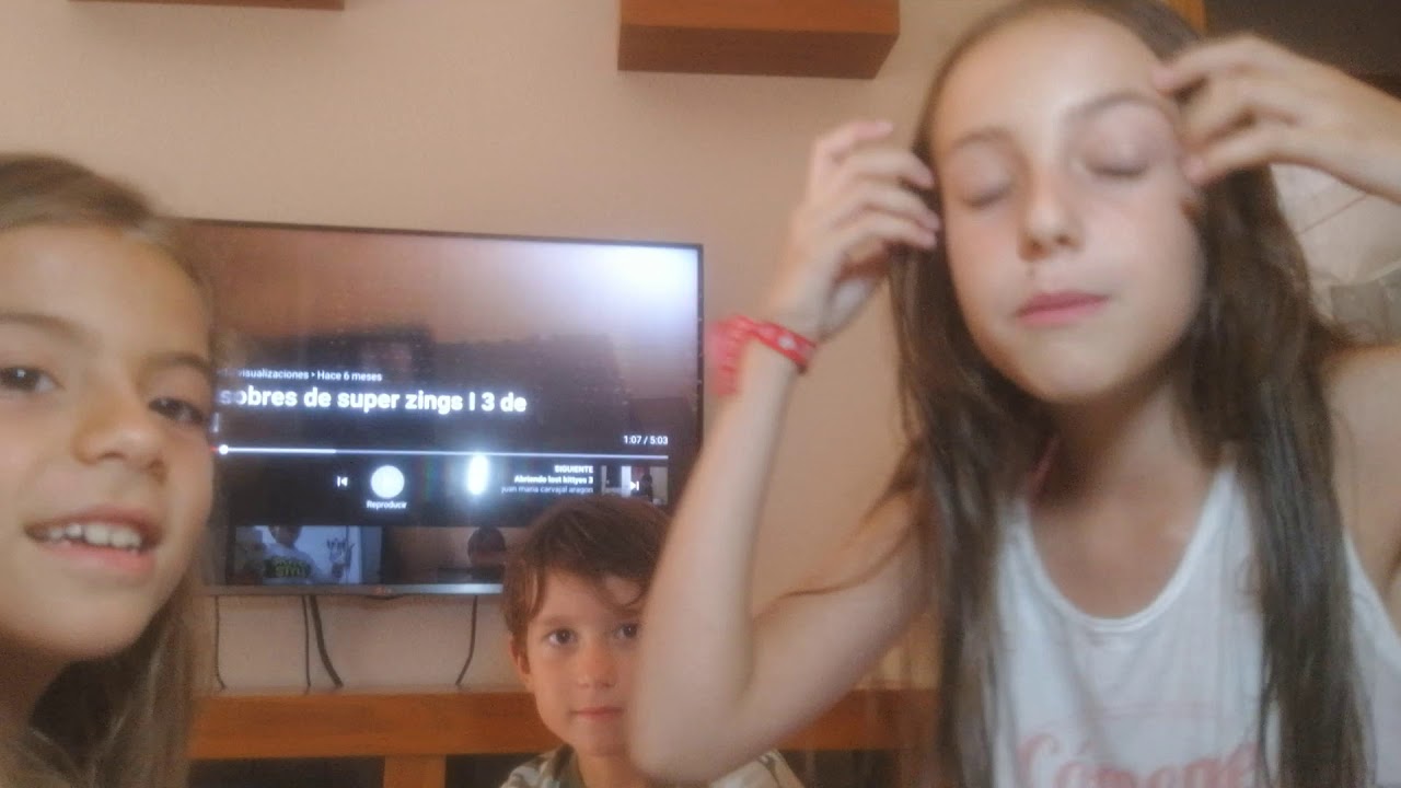 Reacción a videos mios - YouTube