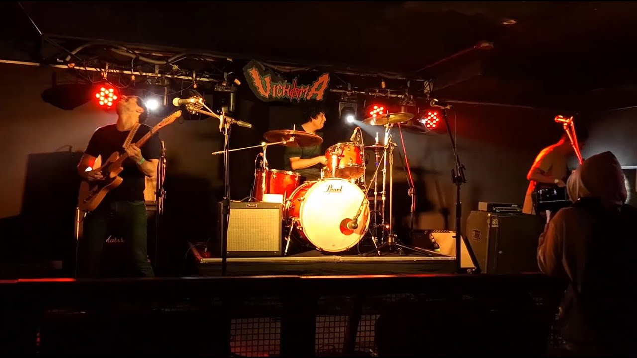 evas - Live @ Vichama (2024) - YouTube