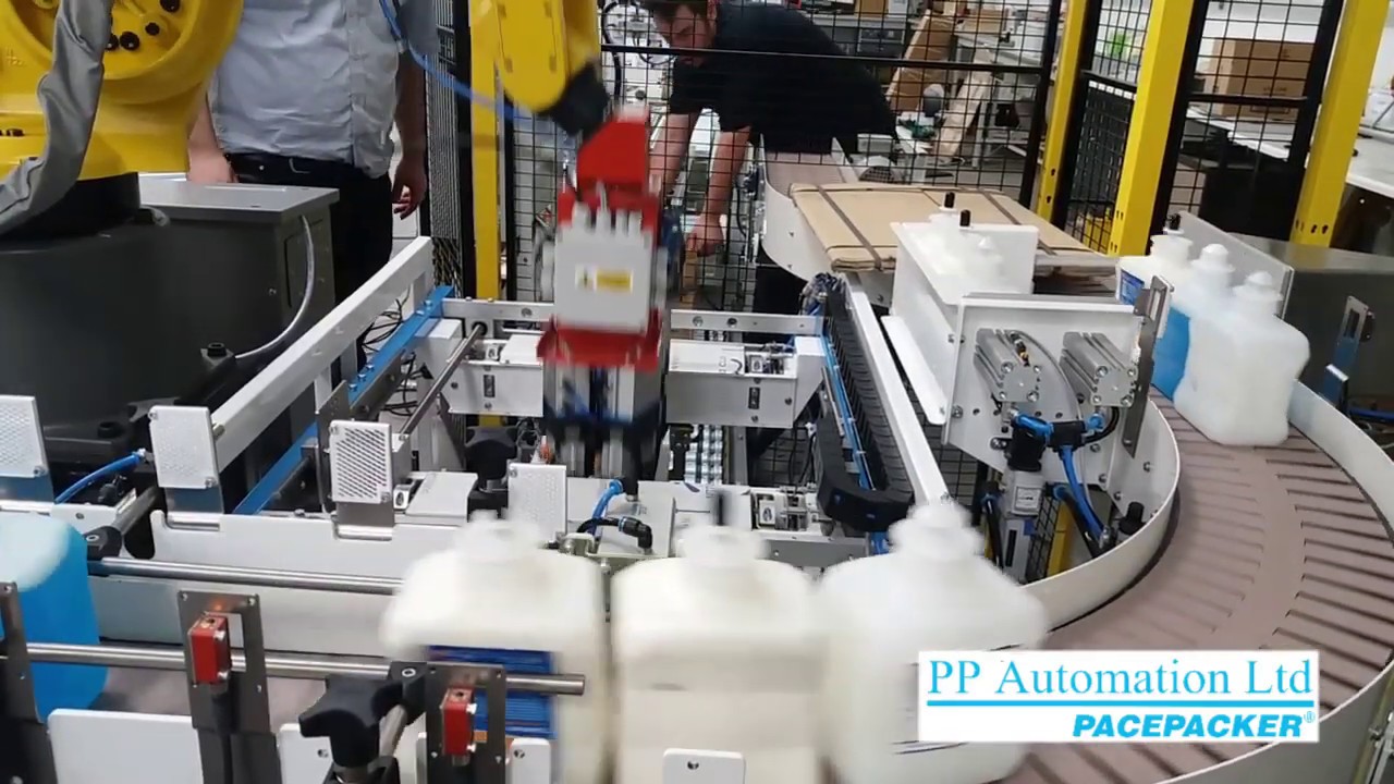 Pacepacker Robotic Case Loading System for Bottles - YouTube