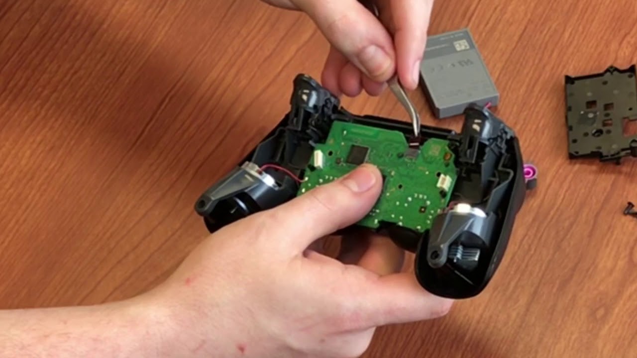 PS4 Controller Bullet Button Installation Instructional Video - YouTube