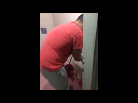 Erkekler Tuvaleti Nasıl Bir Yer ?