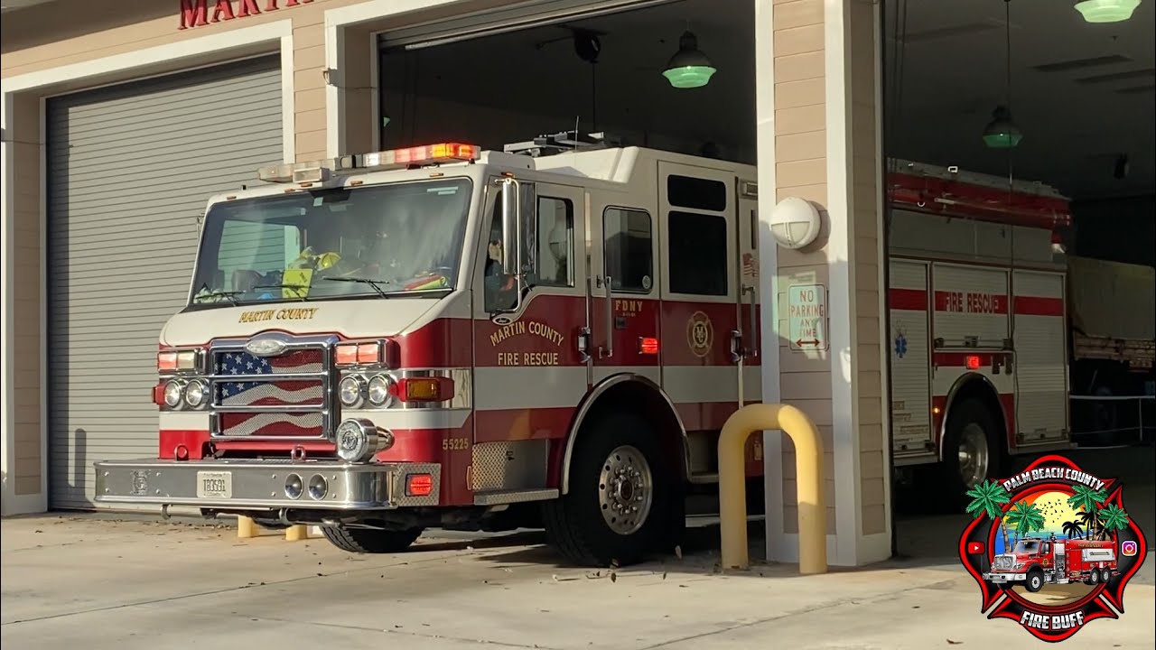 Martin County Fire Rescue Spare Engine 30 Responding with Q2b! - YouTube
