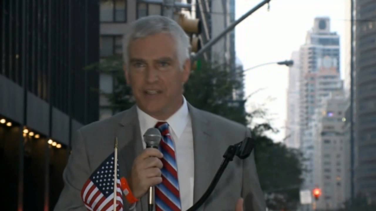 Fred Fleitz speaks to NYC rally against Iran nuke deal - YouTube