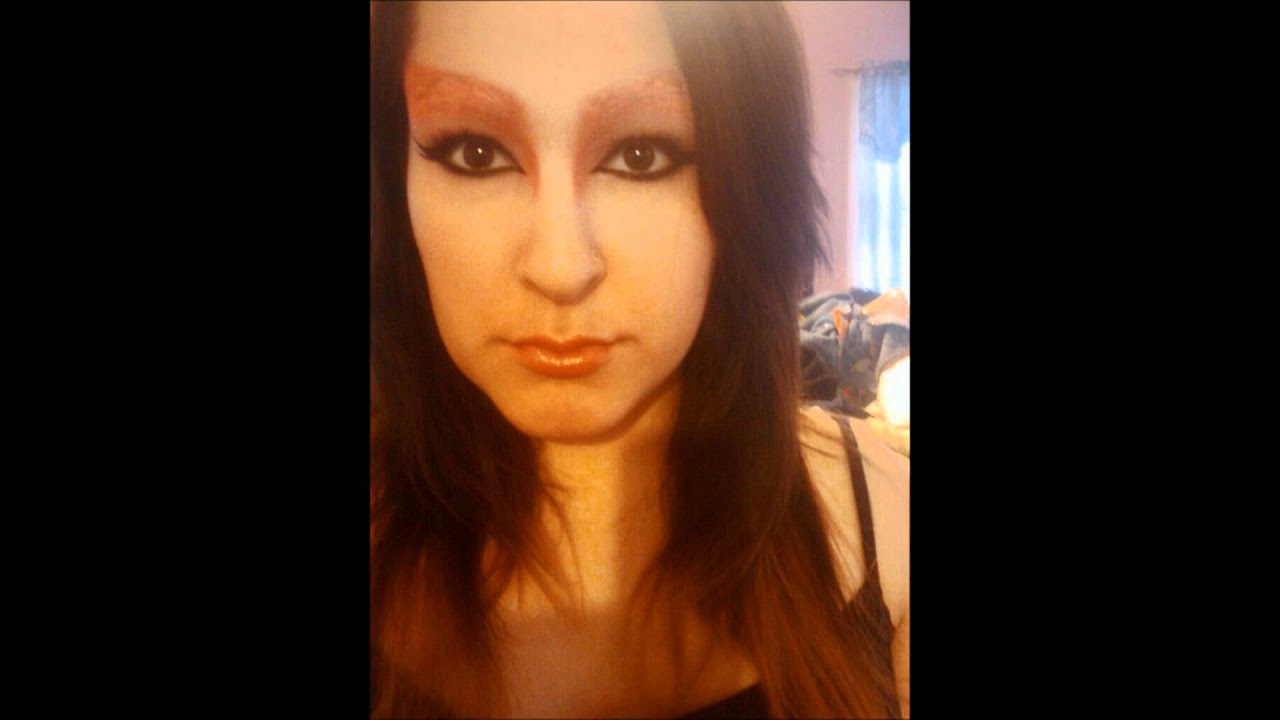 Britney Spears Toxic Inspired MakeUp - YouTube