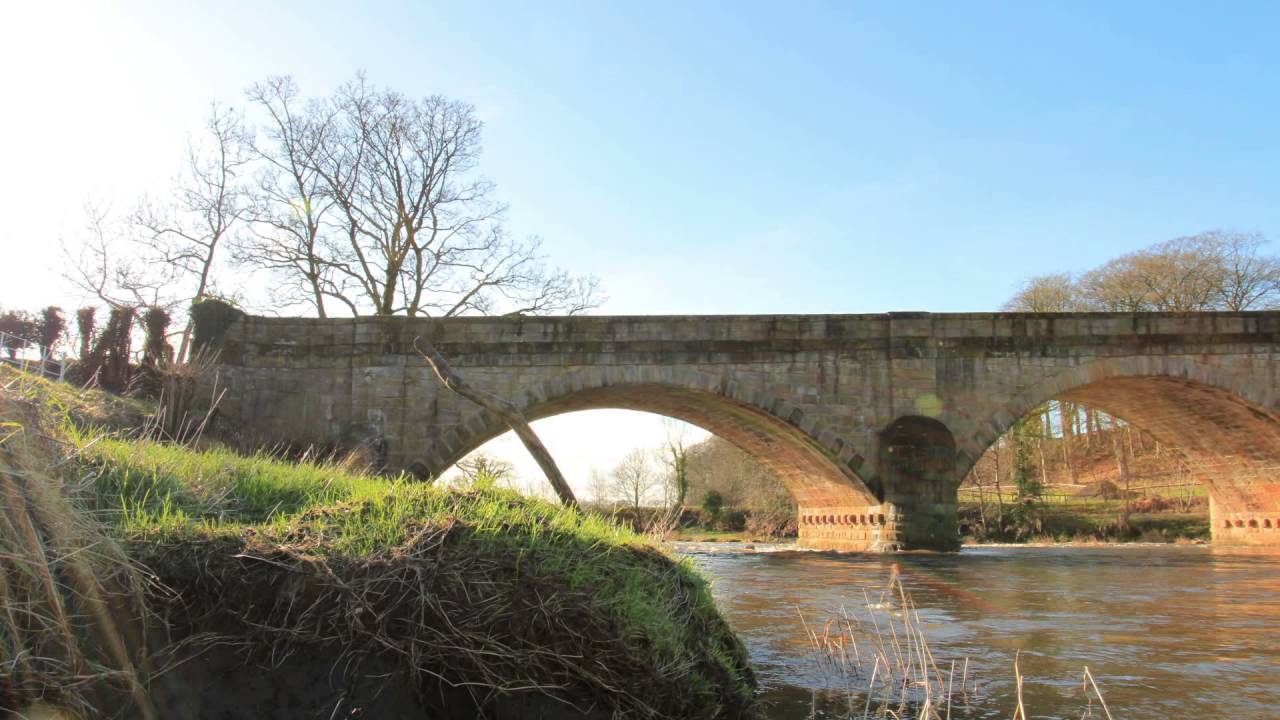 Time Lapse of Mitton Bridge - Next to Aspinall Arms - YouTube