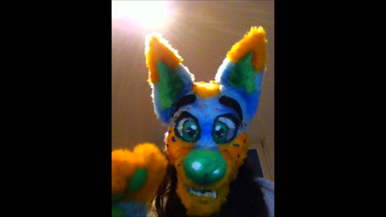 Digi - Wolf - Glitch Fursuit mask!!!!! - YouTube