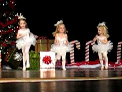 Frosty the Snowman Dance - YouTube
