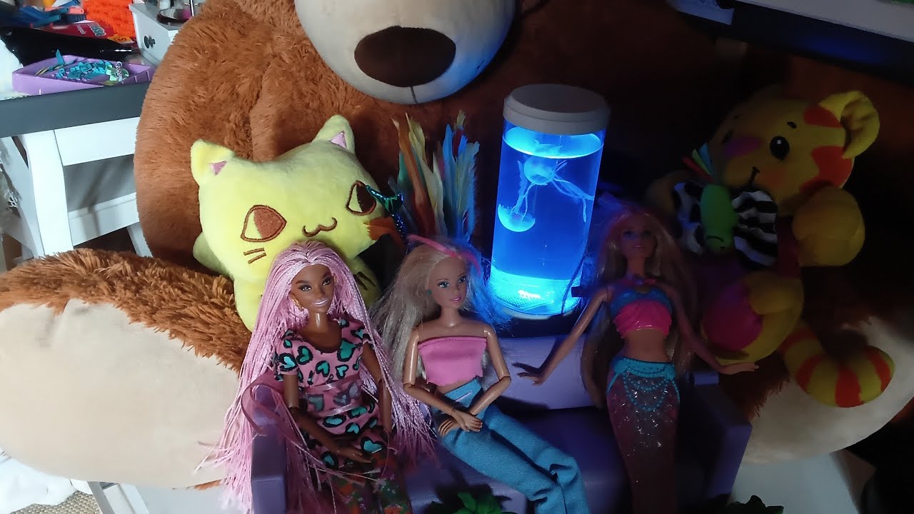 Asmr Bug bear colored feather jelly fish lamp and barbies #ASMR #SHORTS ...