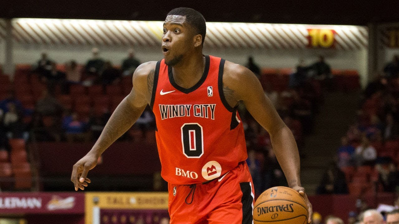 Jaylen Johnson (29 PTS, 8 REB) leads way vs. Drive - YouTube