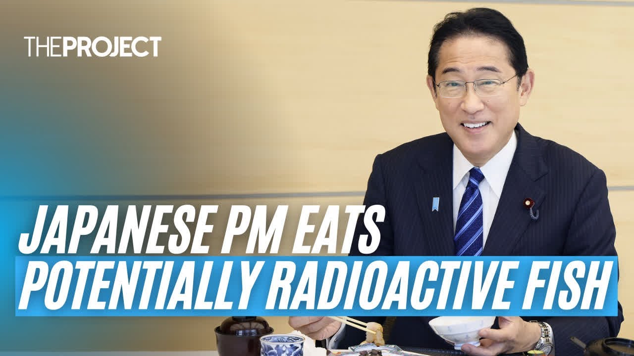 Japanese PM Eats Potentially Radioactive Fish - YouTube