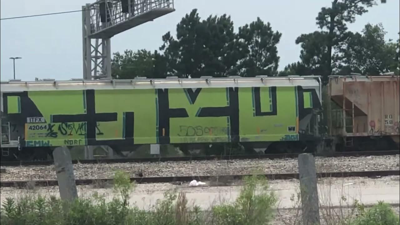 UP 3016 at T&NO - YouTube