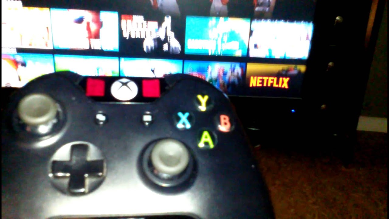 2 xbox one controllers messed up - YouTube