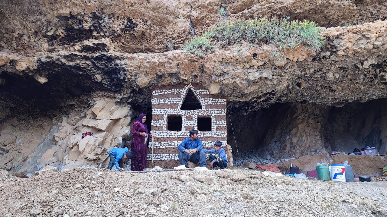 This video is a glimpse into the nomadic life of Iran #chavil #sholiz # ...