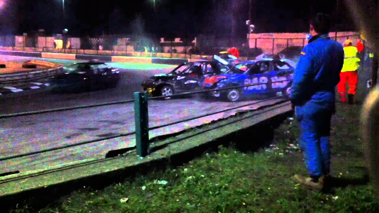 Ringwood Raceway - Rookie Finals Final Race Clip 26/11/11 - YouTube