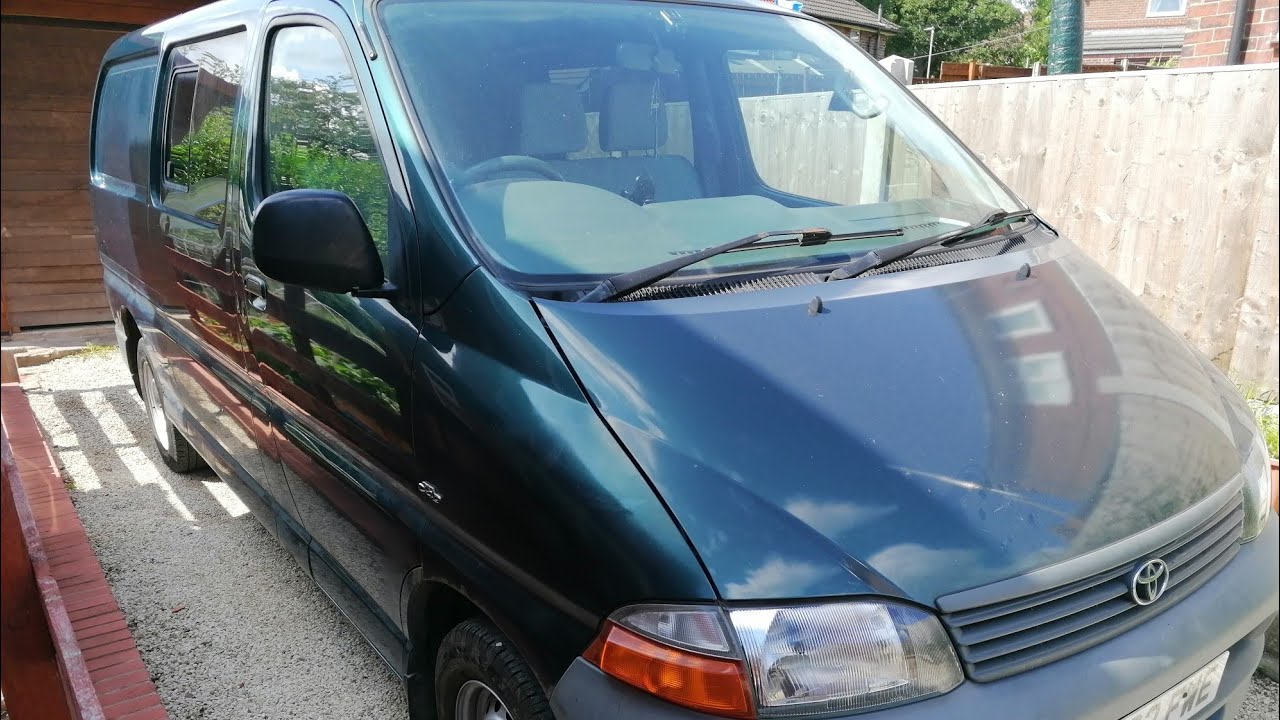 Toyota Hiace Clutch Replacement 2KD-FTV - YouTube