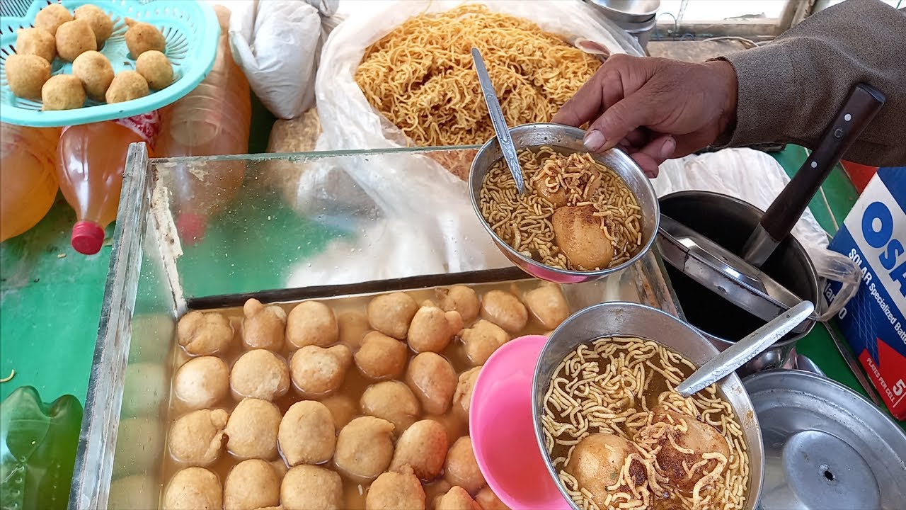 Laddu Peethi Street Food | Laddu khattay | Hidden Food Faisalabad - YouTube
