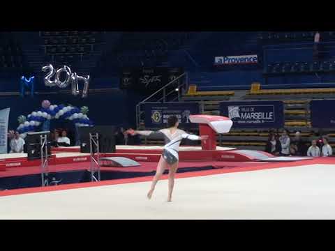 EMMA OBERTO ISTRES (FLOOR) - YouTube