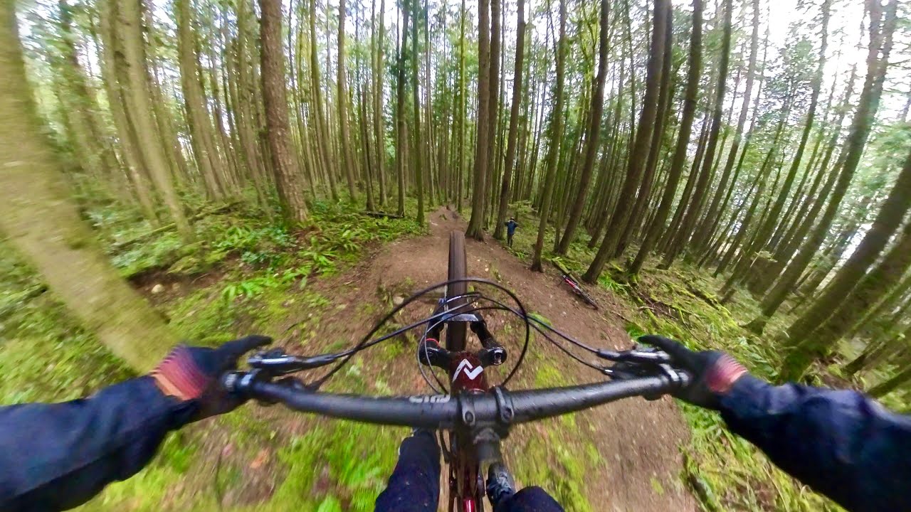 This Flow Trail is Unreal // Thornhill BC - YouTube