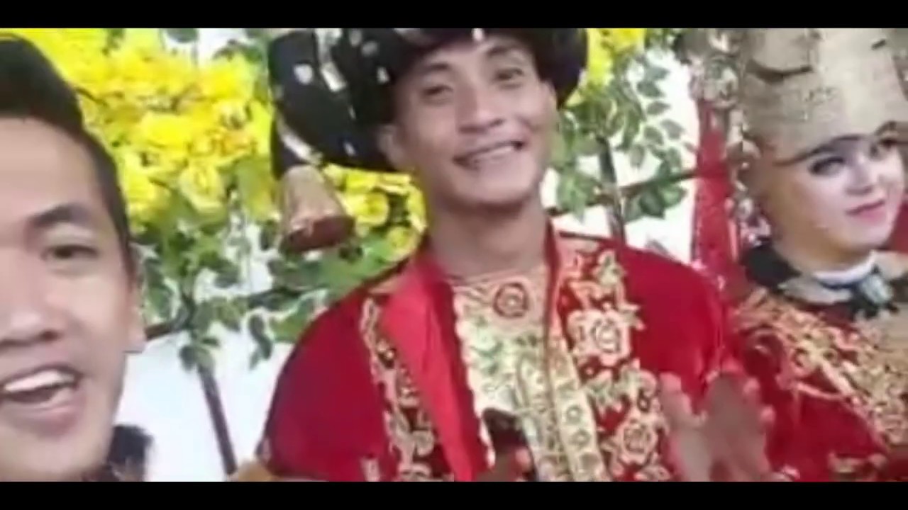 ADAT BATAK MANORTOR - YouTube