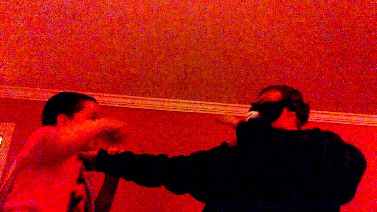 bane vs superman - YouTube