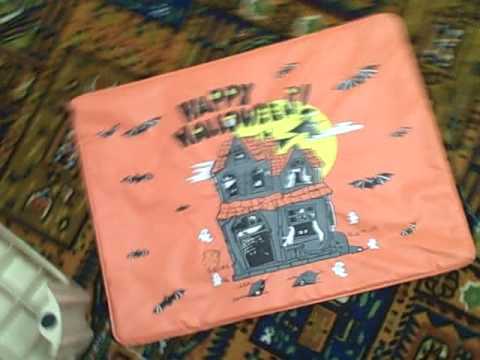 VID00033.AVI Halloween Screaming rug step mat - YouTube