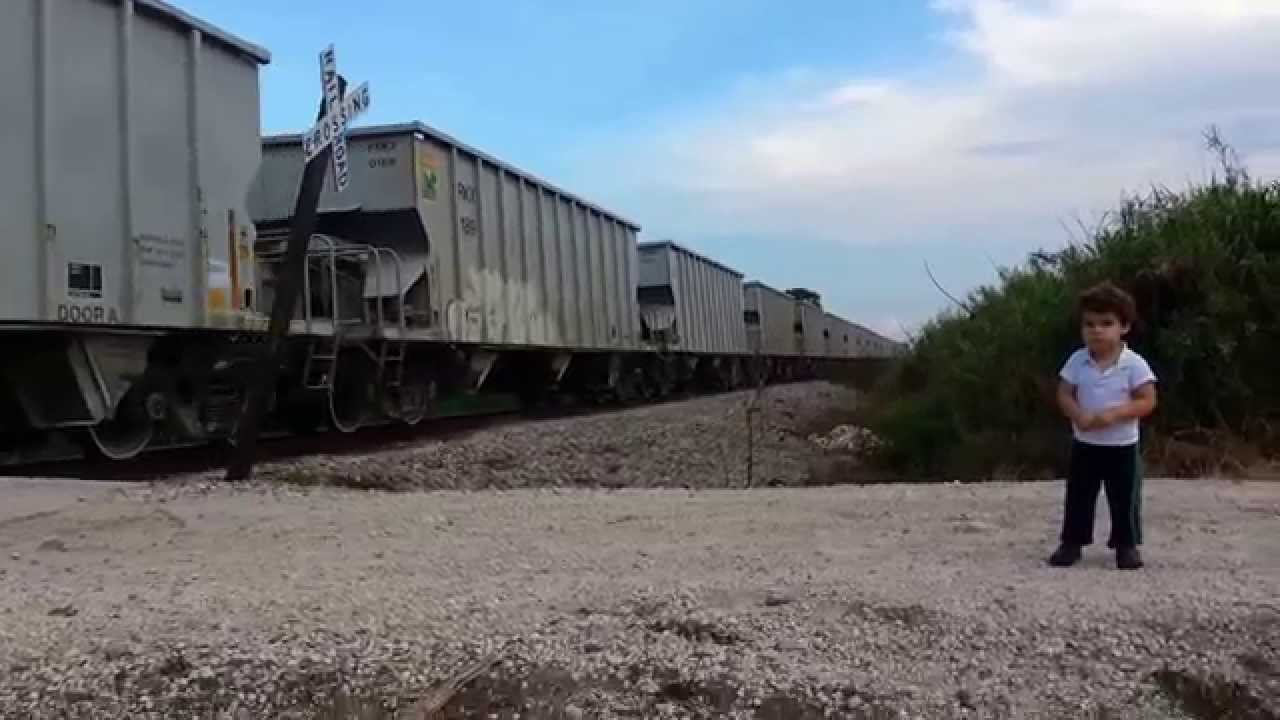 CSX 4306 Train passing through Homestead Fl heading North. - YouTube