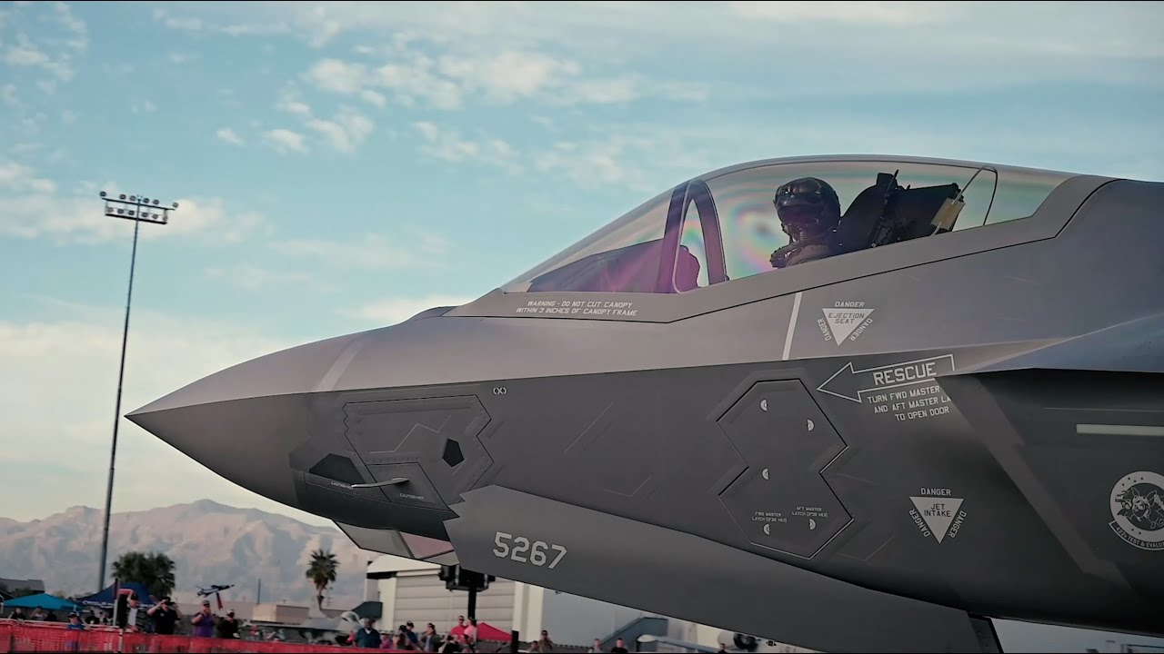 Avionics Displays from Intellisense Systems - Explainer Video - YouTube