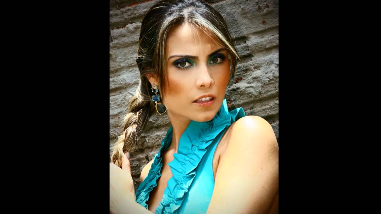BOOK NICOLE 2011 - YouTube