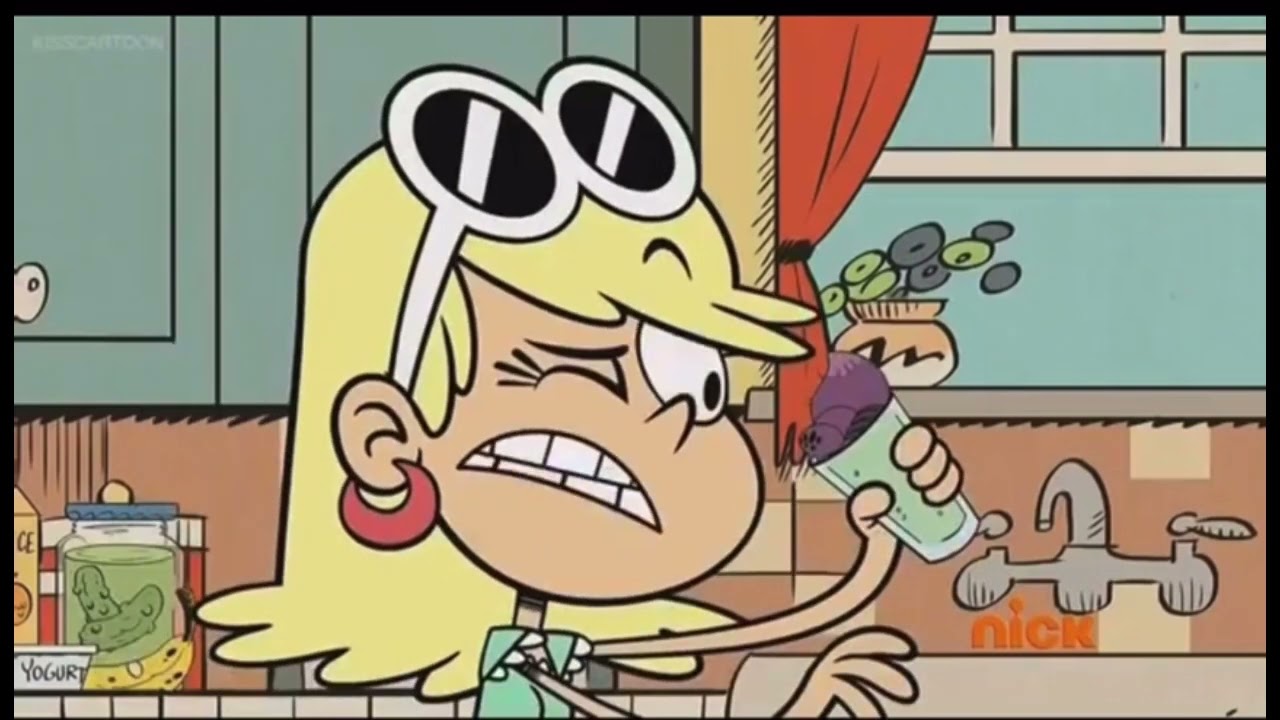 Leni’s Reaction to Wormy (as a Spider) - YouTube