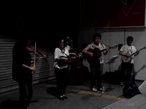 Japanese Bluegrass Band - YouTube