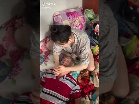 bố chồng và con dâu