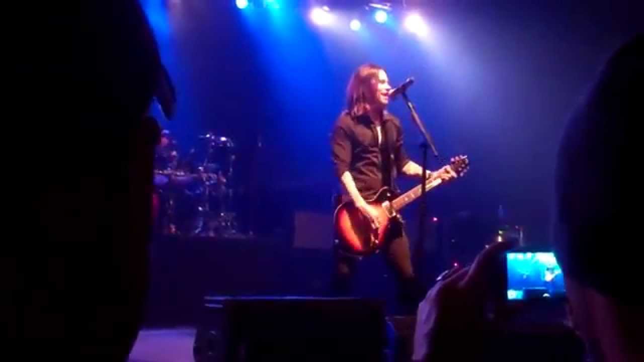 Alter Bridge - Addicted To Pain @ Freedom Hall Lancaster, PA 10/13/14 ...