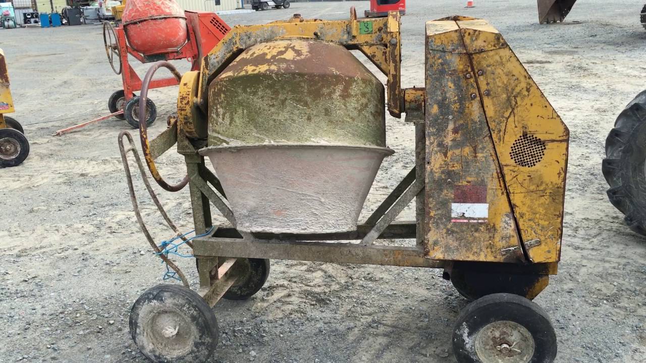 BENFORD TEREX LARGE SITE DIESEL MIXER C/W LISTER PETTER ENGINE & HANDLE ...