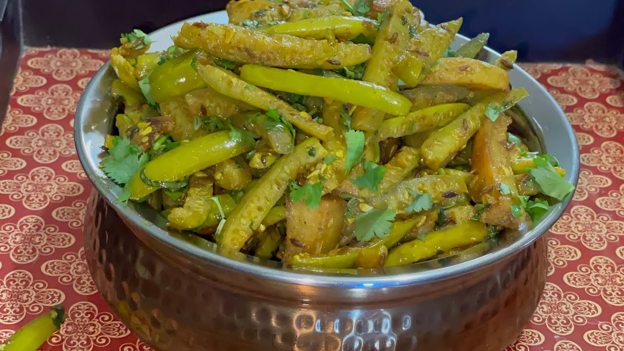 Tendli sabji /Tindora Bataka Nu Shak /Giloda Bataka / Gujarati Recipe ...