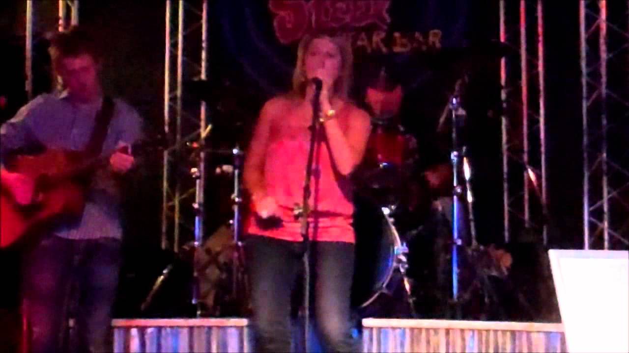 Pontoon - Live by Amanda Daughtry - YouTube