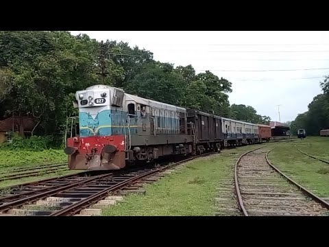 Sri Lanka Railway M2C 627 VANCOUVER Maho Batticaloa Thoppiya Leaving ...
