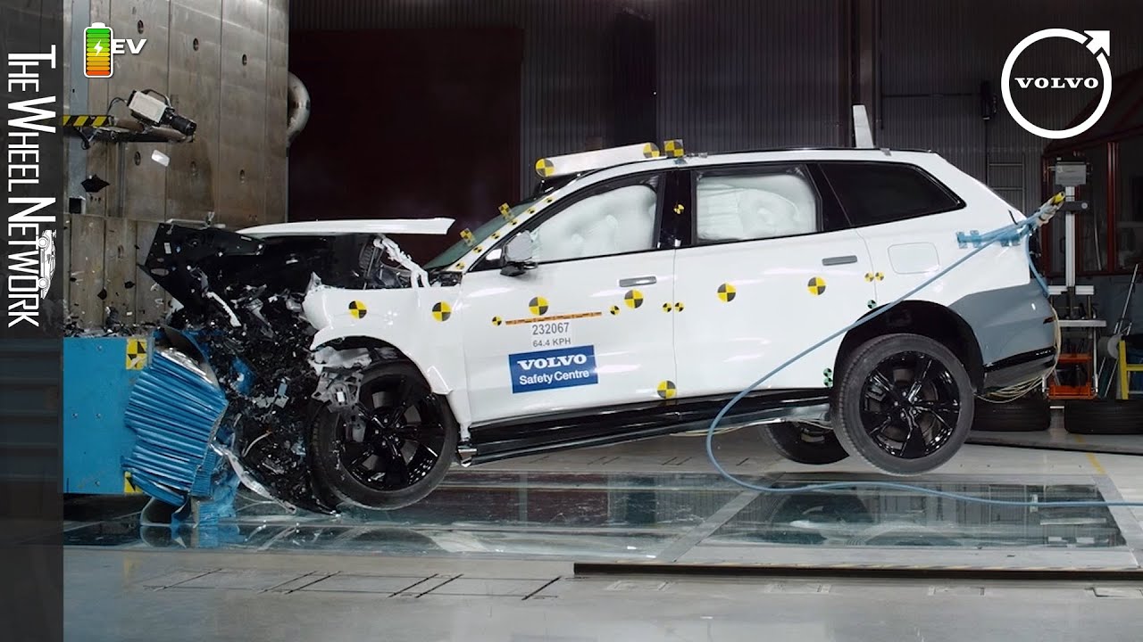 2024 Volvo EX90 Crash Tests – Volvo Safety Centre - YouTube