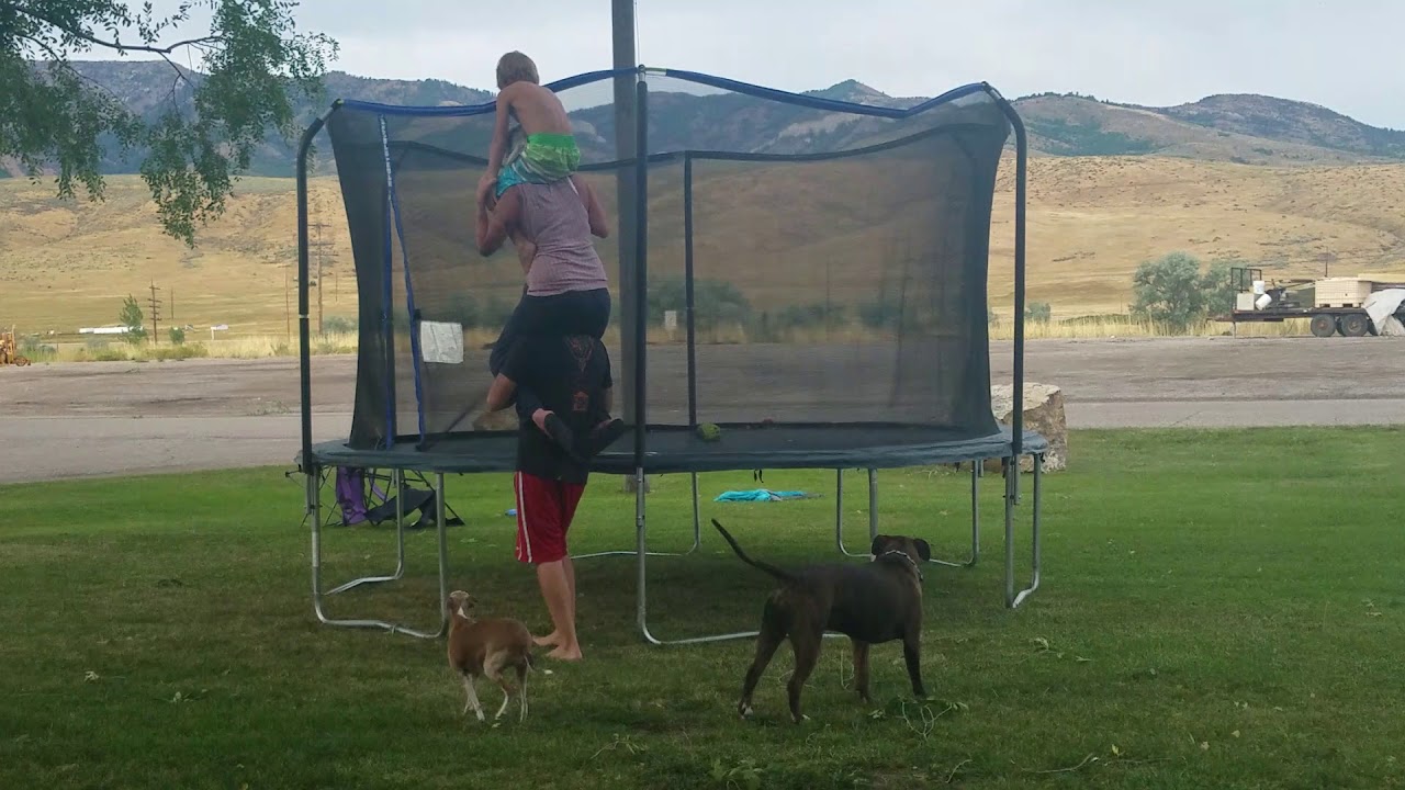 Shoulder rides - YouTube