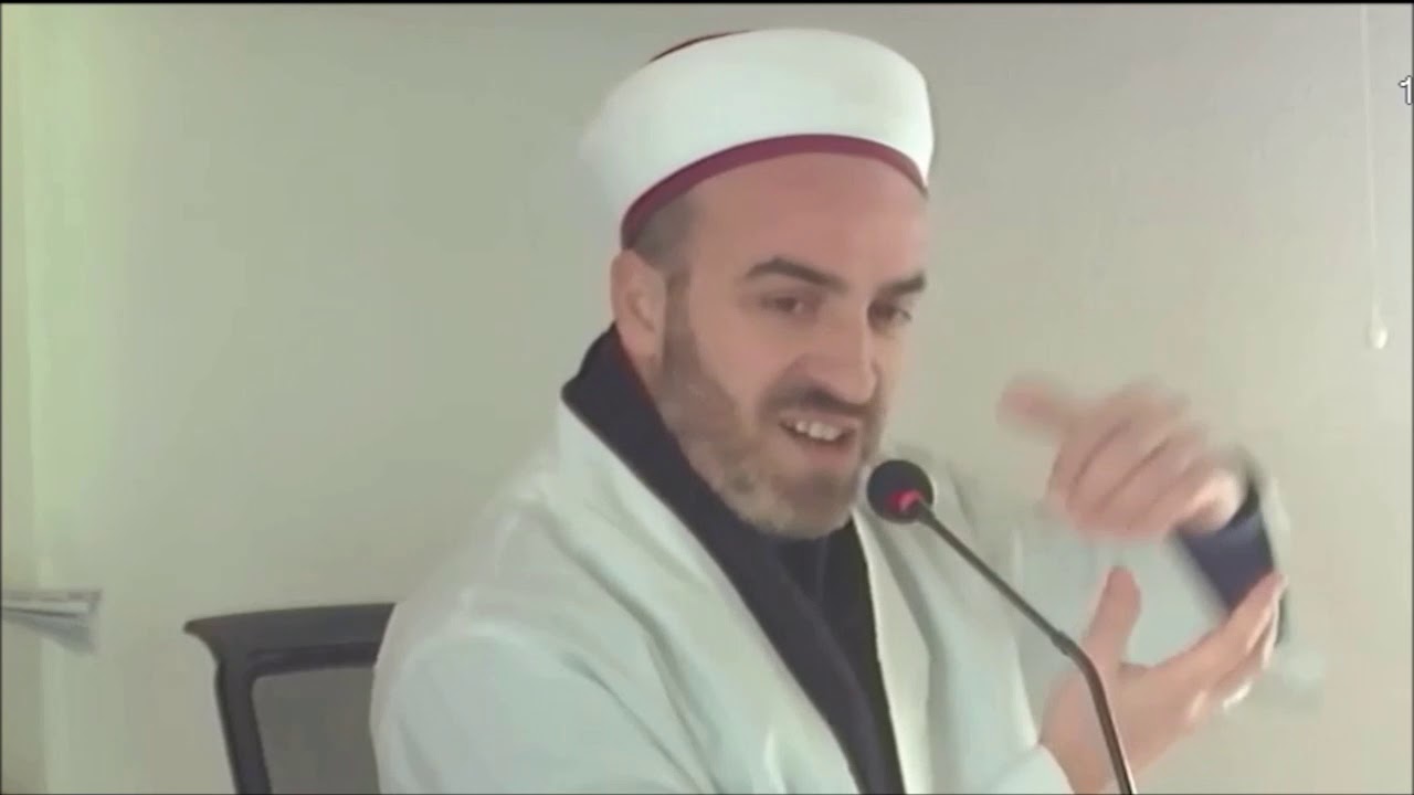 BAYAN ELEMAN ARIYORUZ... - YouTube