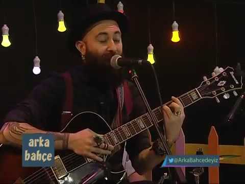 Alper Fıratlı  -  Tutmayın Beni  #akustiktel #canlı @ArkaBahçe