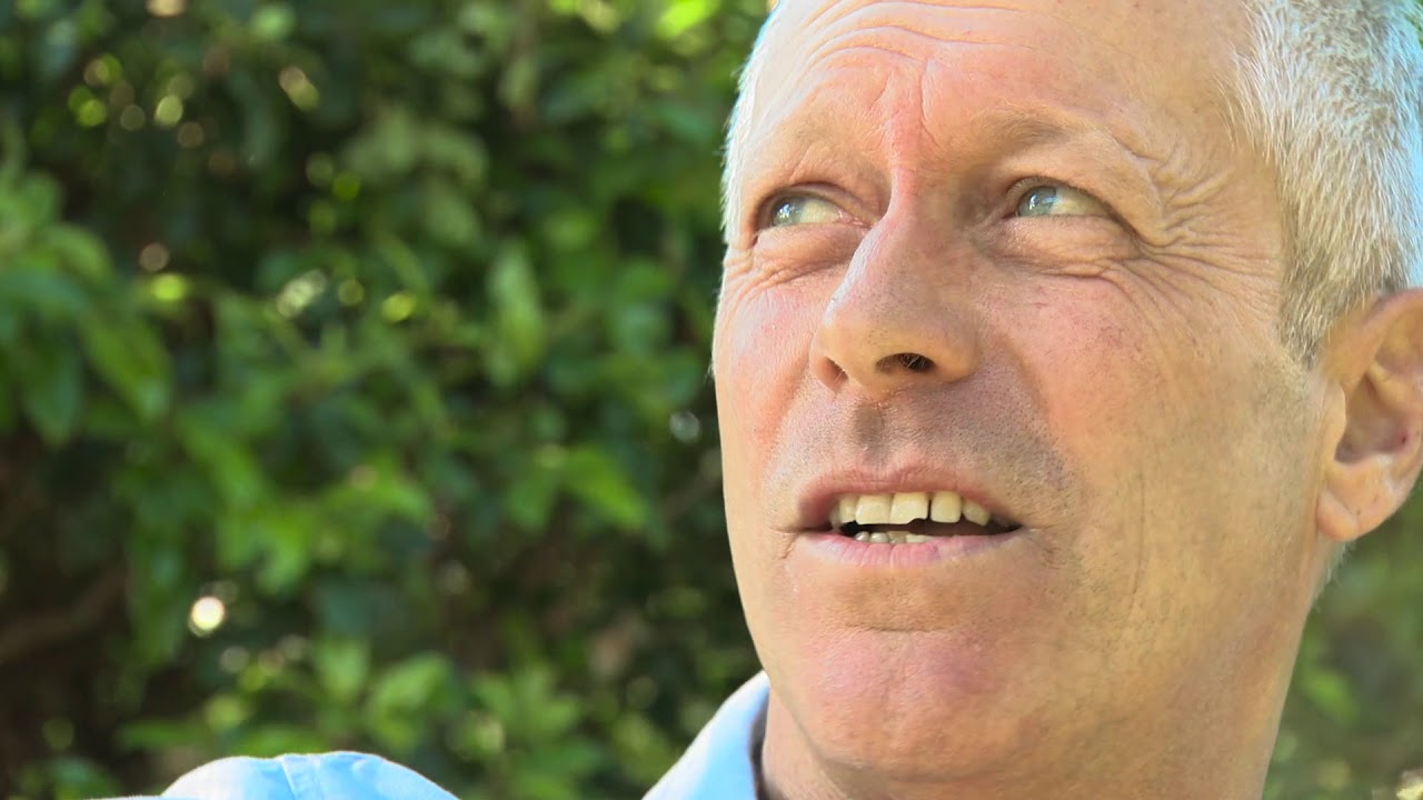 The Garden Gurus - Screen Up - YouTube