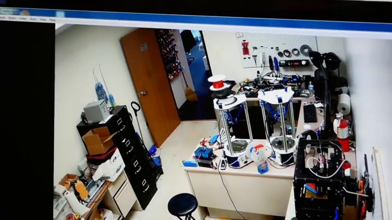 LIPO battery explosion at store - YouTube